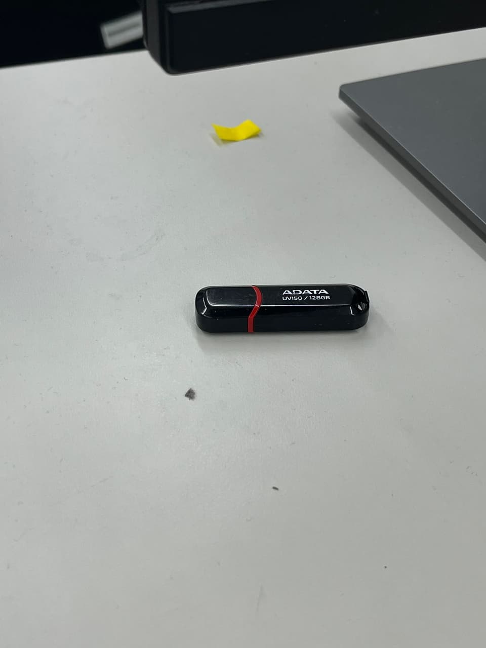 誰的隨身碟 靜宜大學板 Dcard