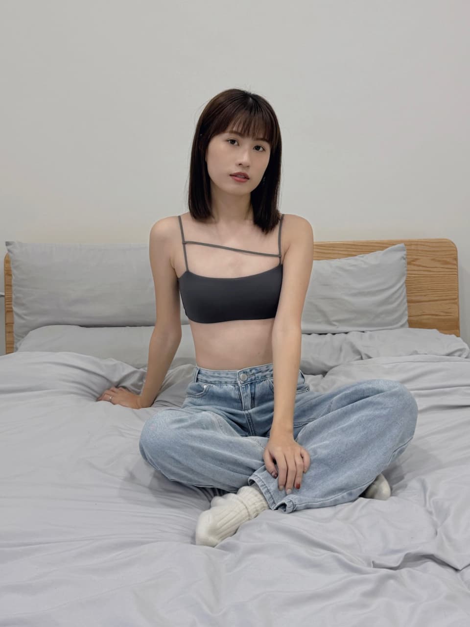 穿過就回不去！最時髦的冬季穿搭單品 ️｜韌REN 修身連體衣 - 嚕比 Ruby (@ruby__ii) | Dcard