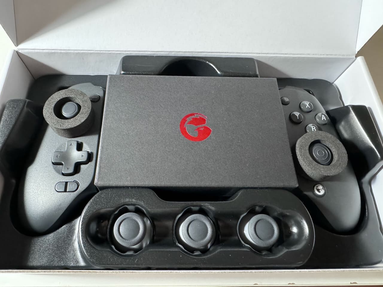 #我要賣 已售出 蓋世小雞 GameSir G8+旗艦手機遊戲手把 - 二手交易板 | Dcard