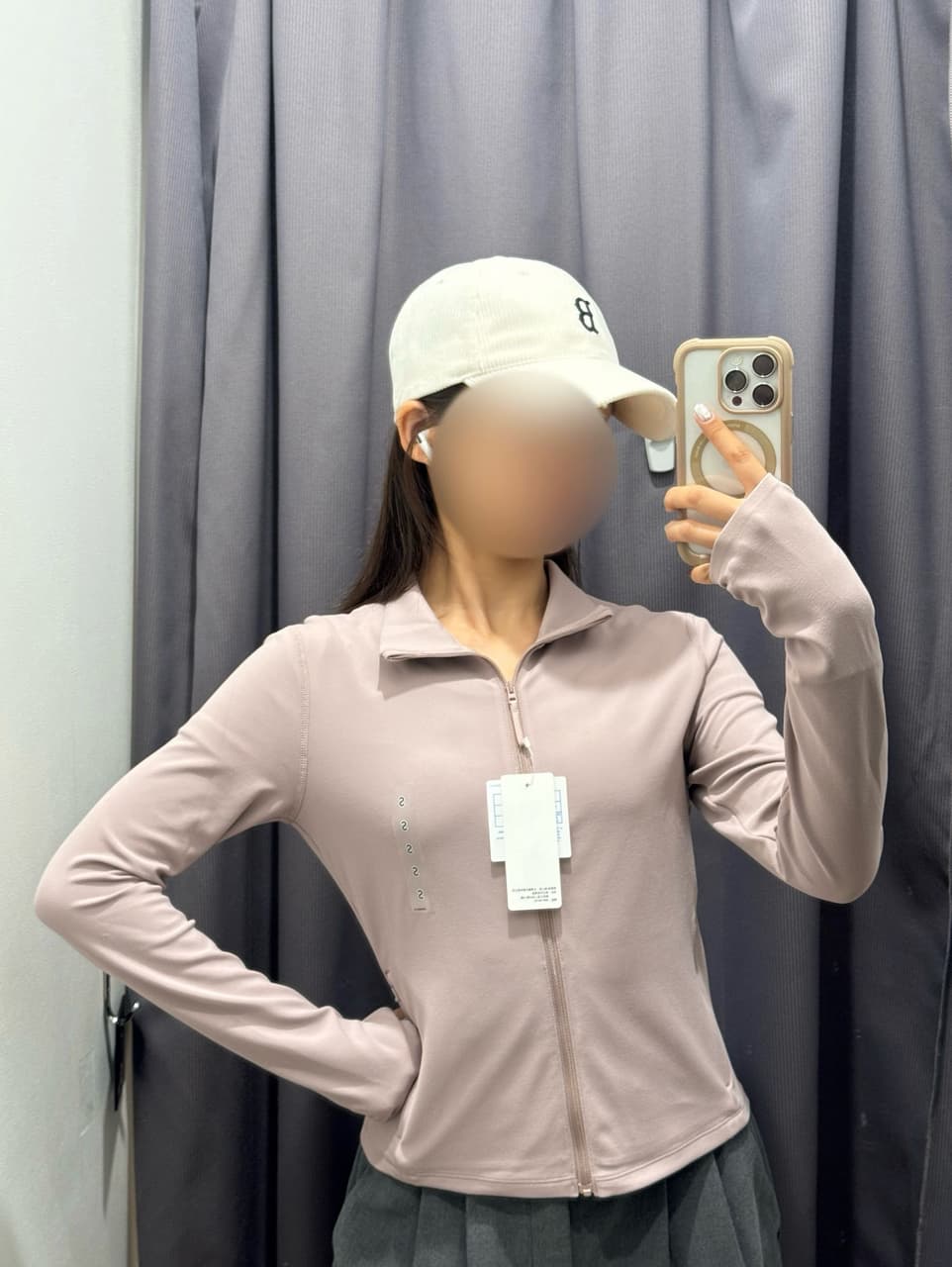 #分享 UQ 特級彈性Airism外套/長袖 & 其它單品實穿 - 穿搭板 | Dcard