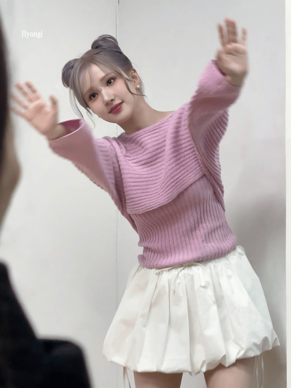 #行程 241109 VIVIZ 迷你五輯 VOYAGE 簽售會 (Everline) - GFRIEND板 | Dcard