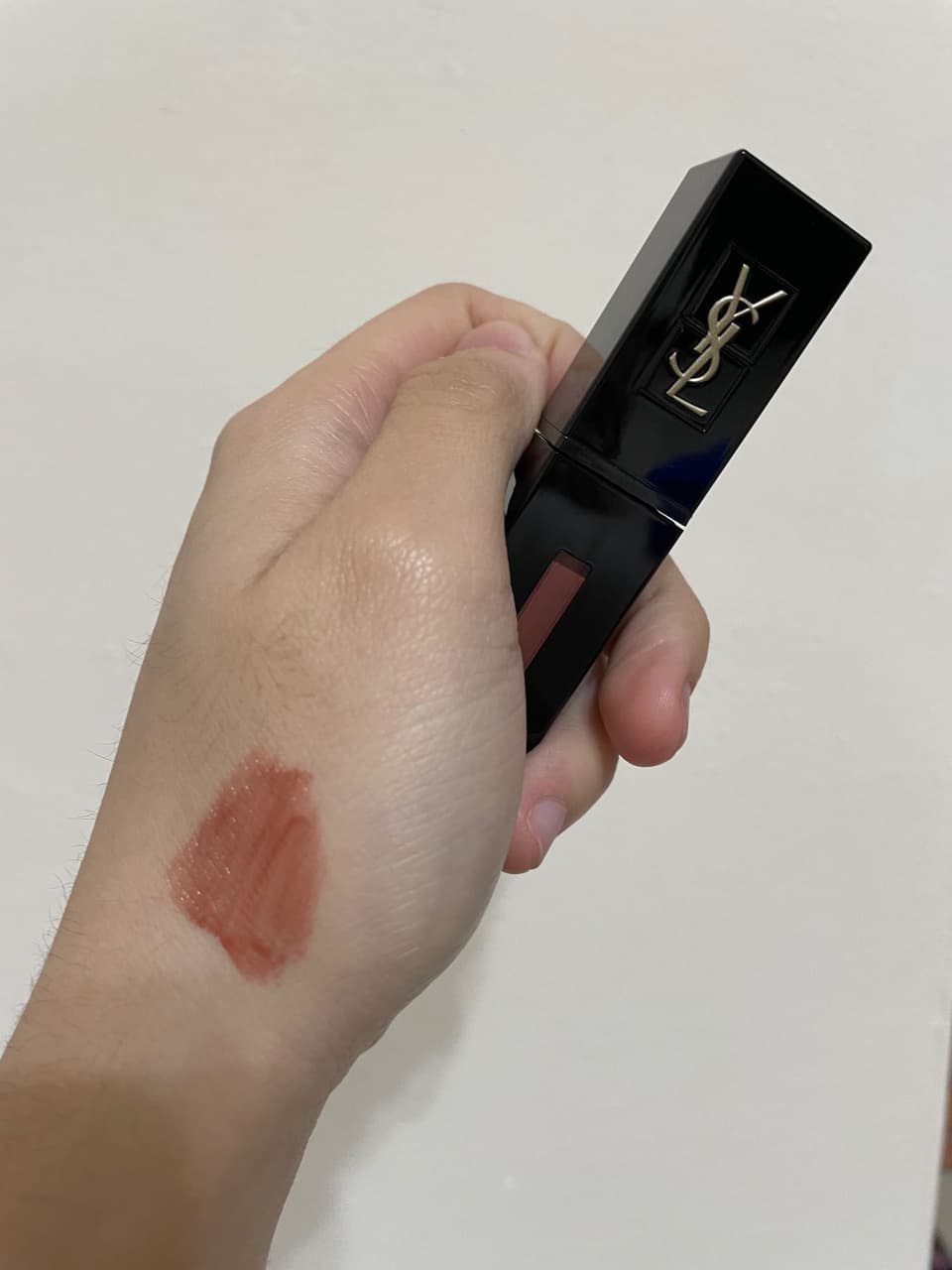 YSL610唇釉不專業開箱💫 - 美妝板 | Dcard