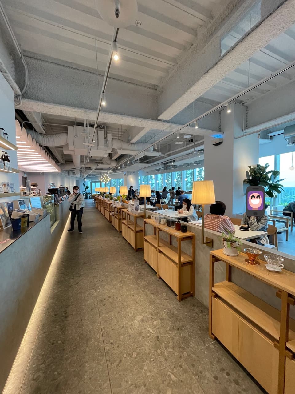 REC Coffee 日本福岡隱身在台中大樓裡 #人生自由式 - 美食板 | Dcard