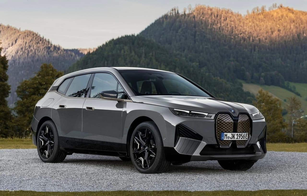 BMW XM 完整公開 - 汽車板 | Dcard