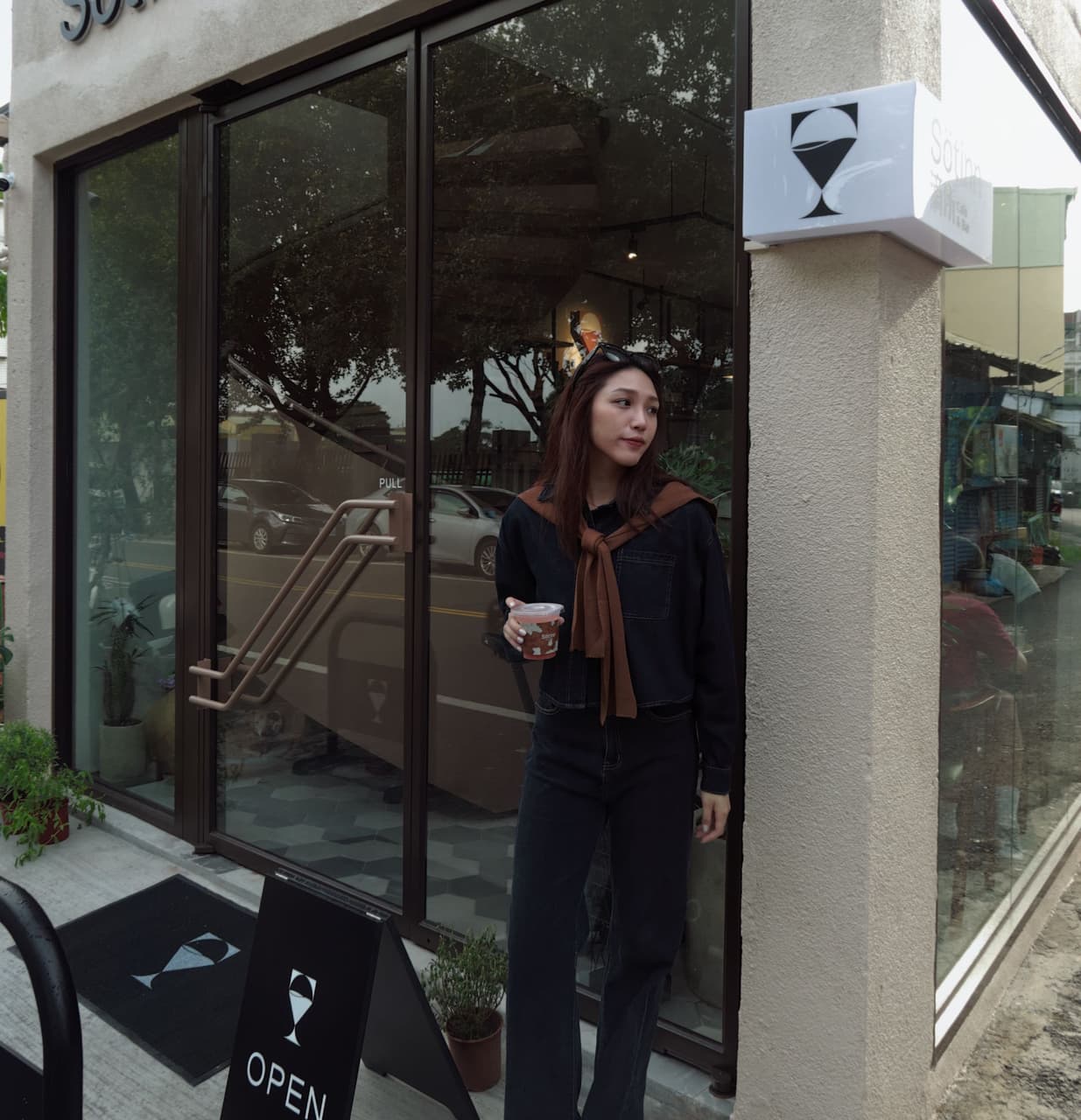 個性女孩必穿‼️｜牛仔風穿搭💙｜披肩單品 - 小雞🐤 (@derrica) | Dcard