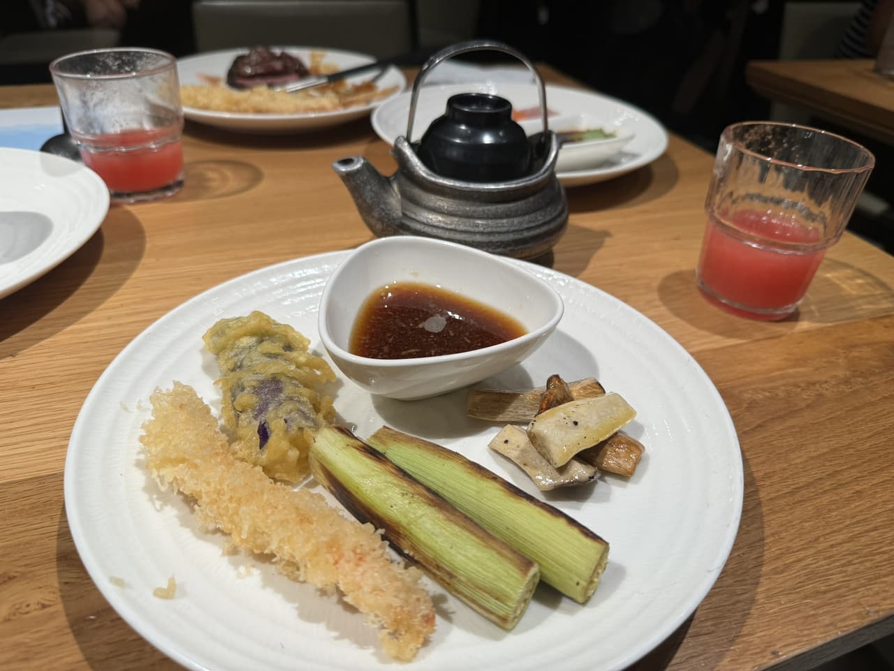 #分享 饗食天堂vs島語🍽️ 哪家Buffet的CP值最高？！ - 美食板 | Dcard