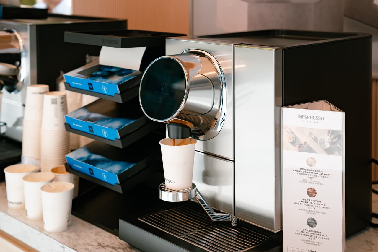 #活動直擊 Dcard X Nespresso 商用咖啡辦公室試飲會來囉📢一起提振各位社畜們的上班精神💪🏻那些上班不敢說的話Nespresso幫你說😎 - 工作板 | Dcard