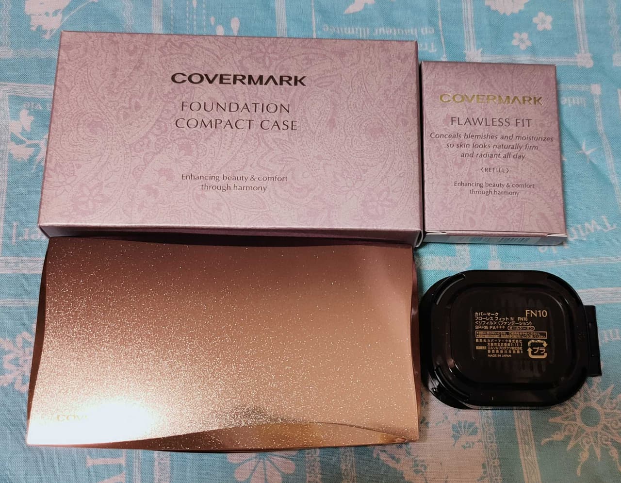 #我要賣 COVERMARK 水漾嫩肌鑽石光無瑕粉霜#FN10 粉芯送粉盒 - 二手交易板 | Dcard