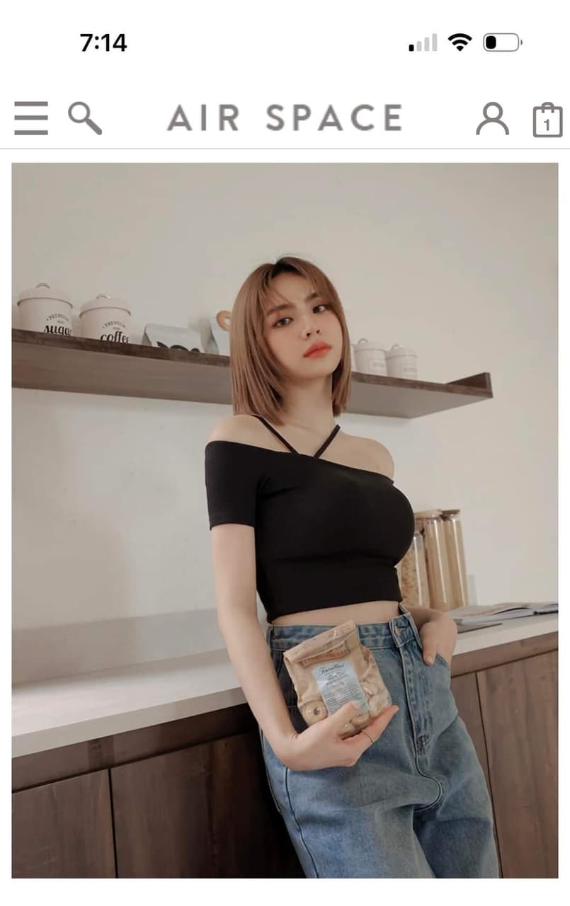 #我要賣 Airspace全新上衣 - 二手交易板 | Dcard