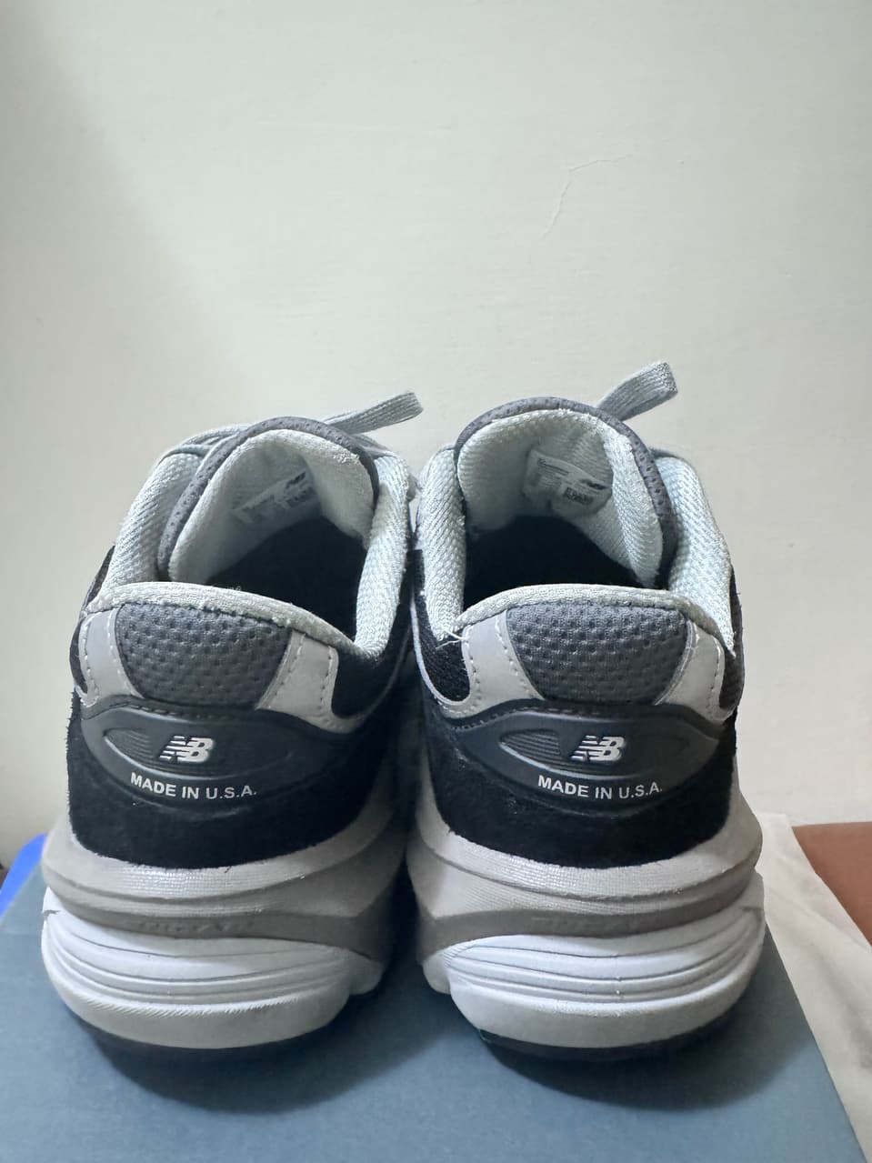 #我要賣 New Balance 990V6 - 二手交易板 | Dcard