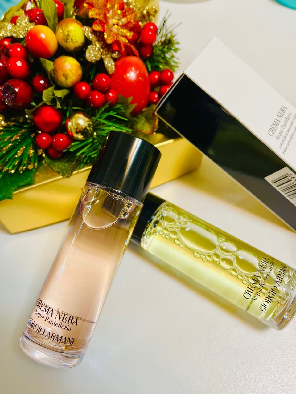 亞曼尼頂級水精華 「以水造光」 肌底彈潤透亮 - B22 留言 | Dcard