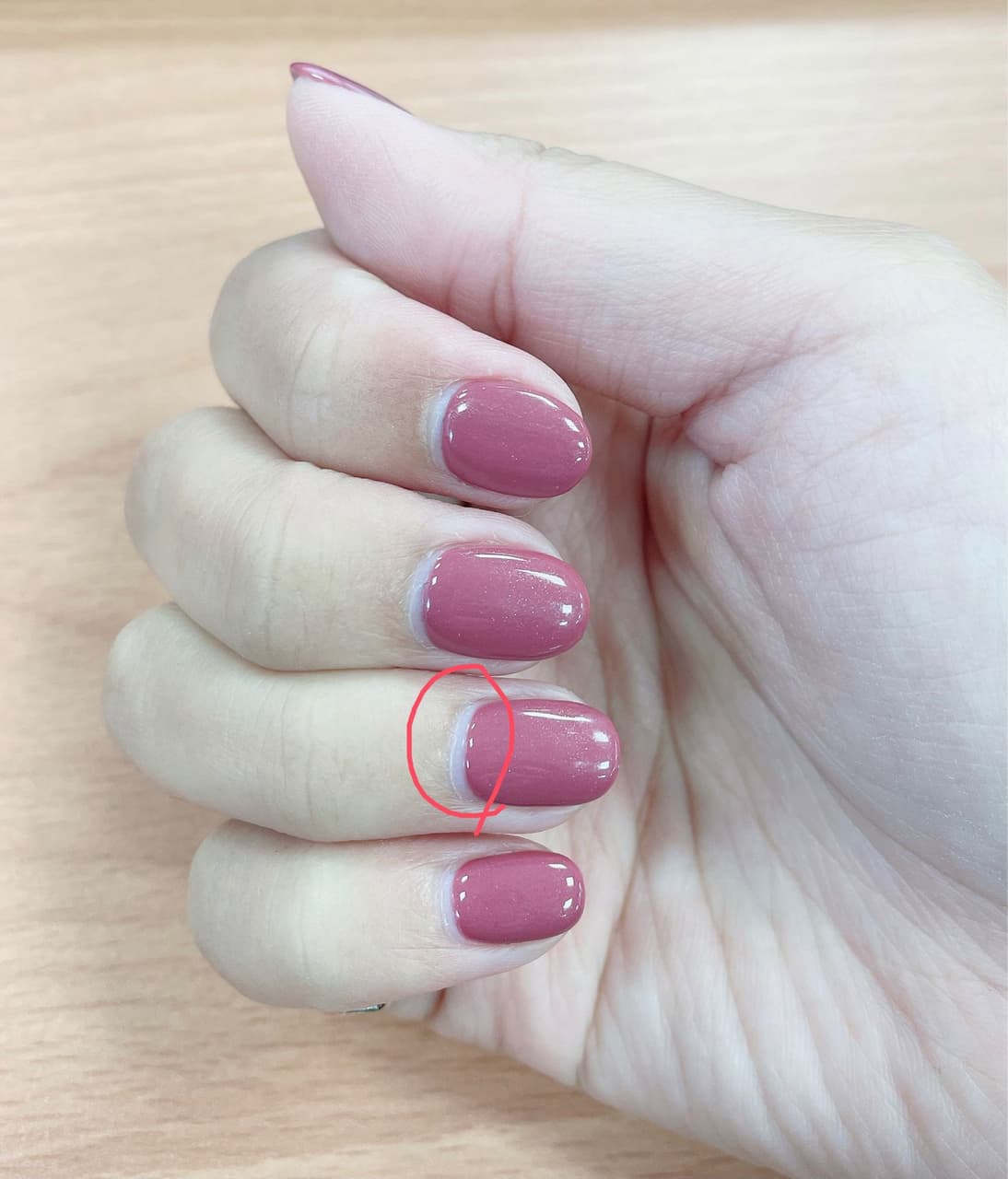 請問這是正常的嗎？ 美甲板 Dcard