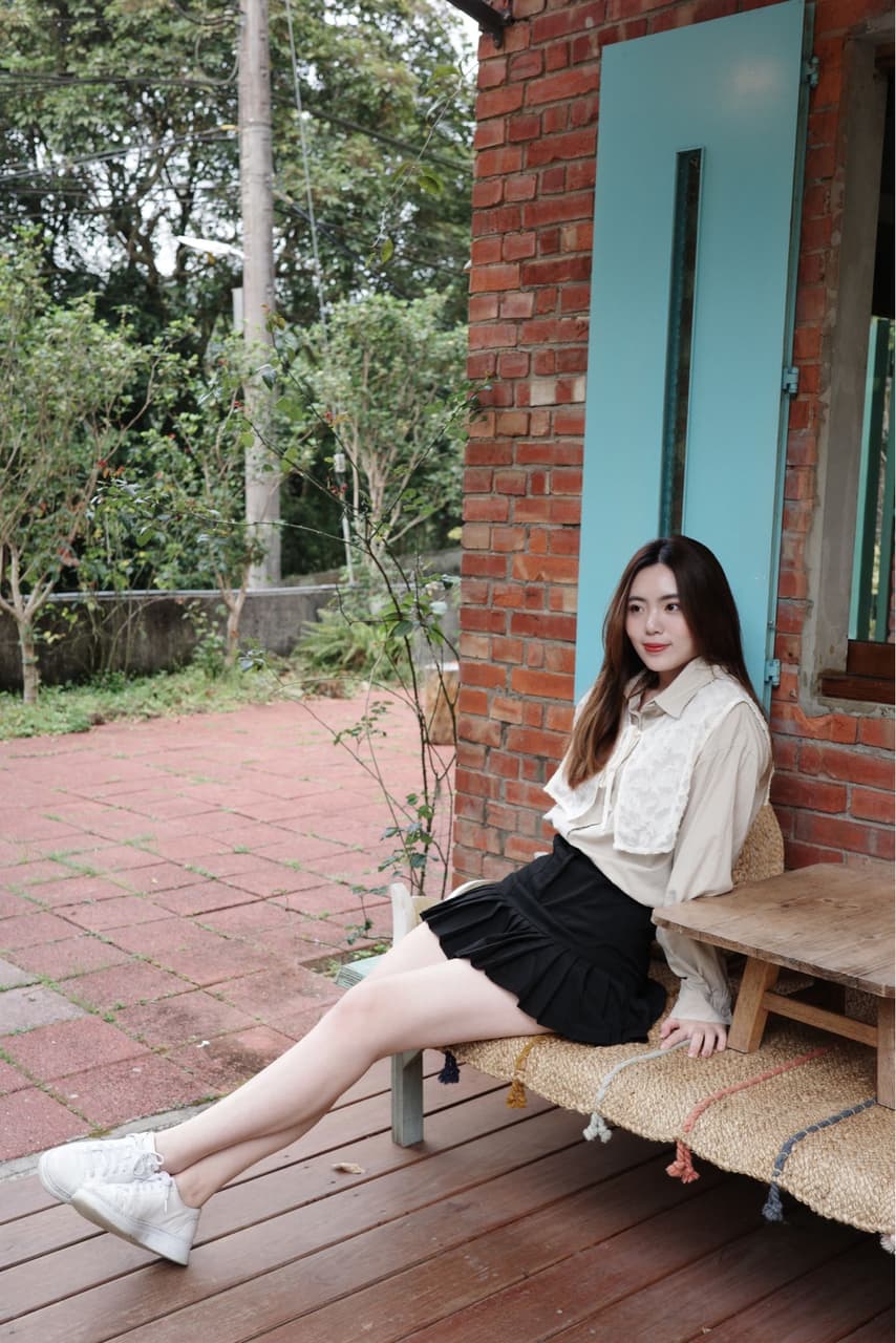 #日常穿搭 167cm梨形女孩—用淺色系穿搭來開啟接下來的小日子們😙 - 穿搭板 | Dcard