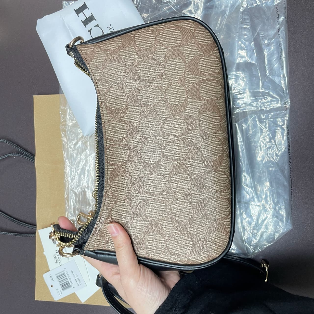 #我要賣 coach teri 經典老花（已售出） - 二手交易板 | Dcard