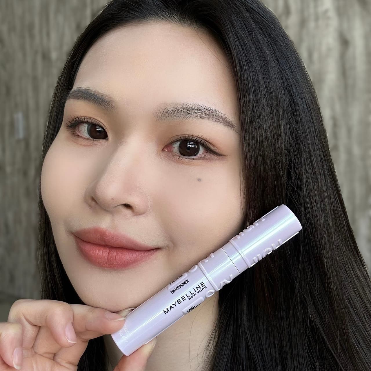 #實測 不容錯過♡MAYBELLINE飛天翹防水睫毛膏 - JULIANA🖤 (@yichen225) | Dcard