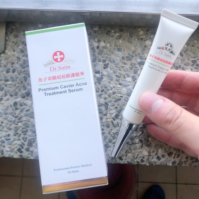 #分享 夏天抗痘-Dr.Satin 魚子奇蹟痘痘修護精華 - 美妝板 | Dcard