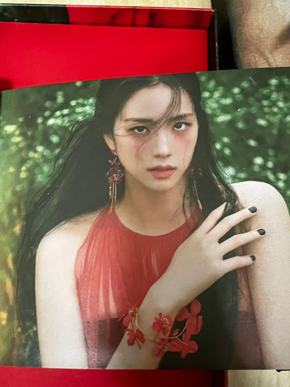 #開箱 Jisoo ME紅版專輯開箱 - BLACKPINK板 | Dcard