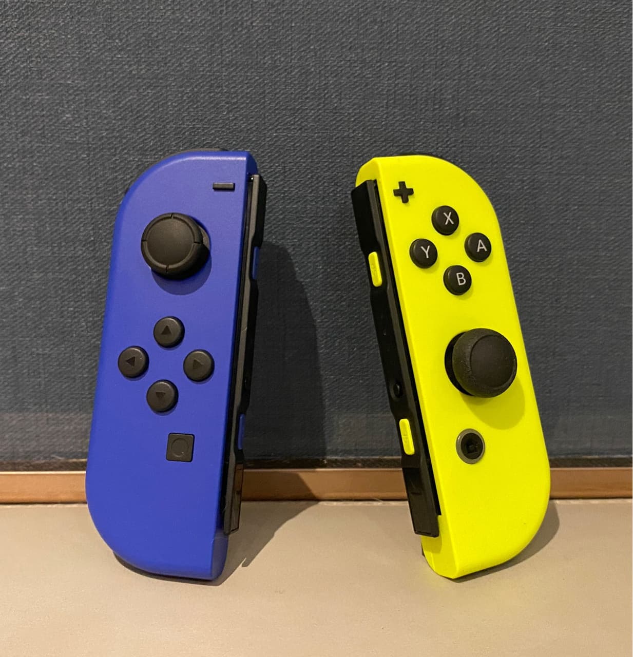 #分享 #Switch Joy-Con 手把【五彩繽紛】🌈 #我來開箱 - 任天堂板 | Dcard