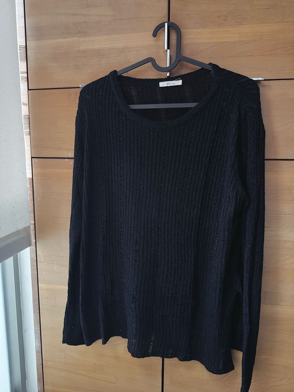 #我要賣 翻出韓系風的衣櫃 LOVFEE - 二手交易板 | Dcard