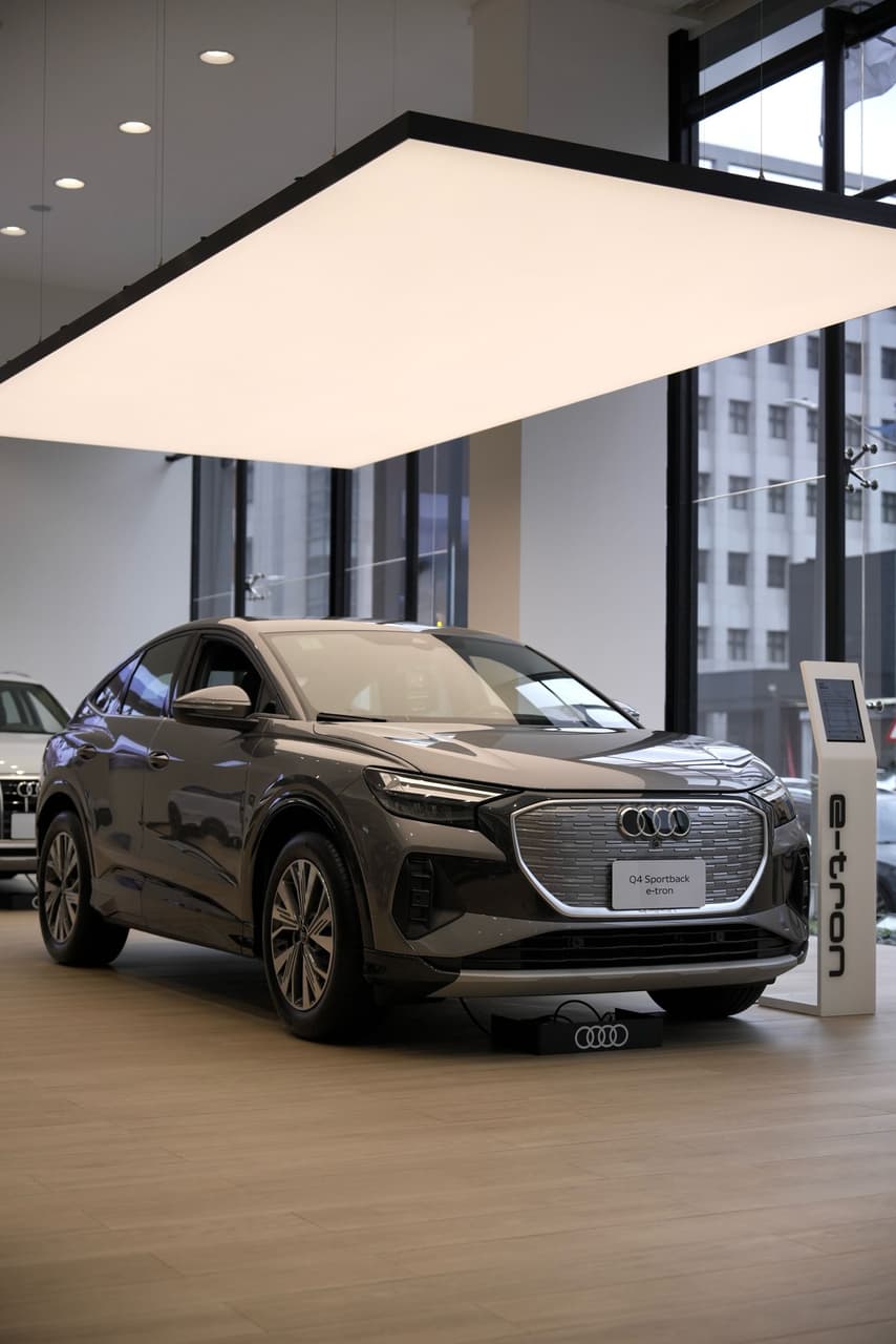 Audi Q4 Sportback e-tron 45 advanced｜金屬迷霧灰 Typhoon Grey 2L｜實車分享 - 汽車板 ...