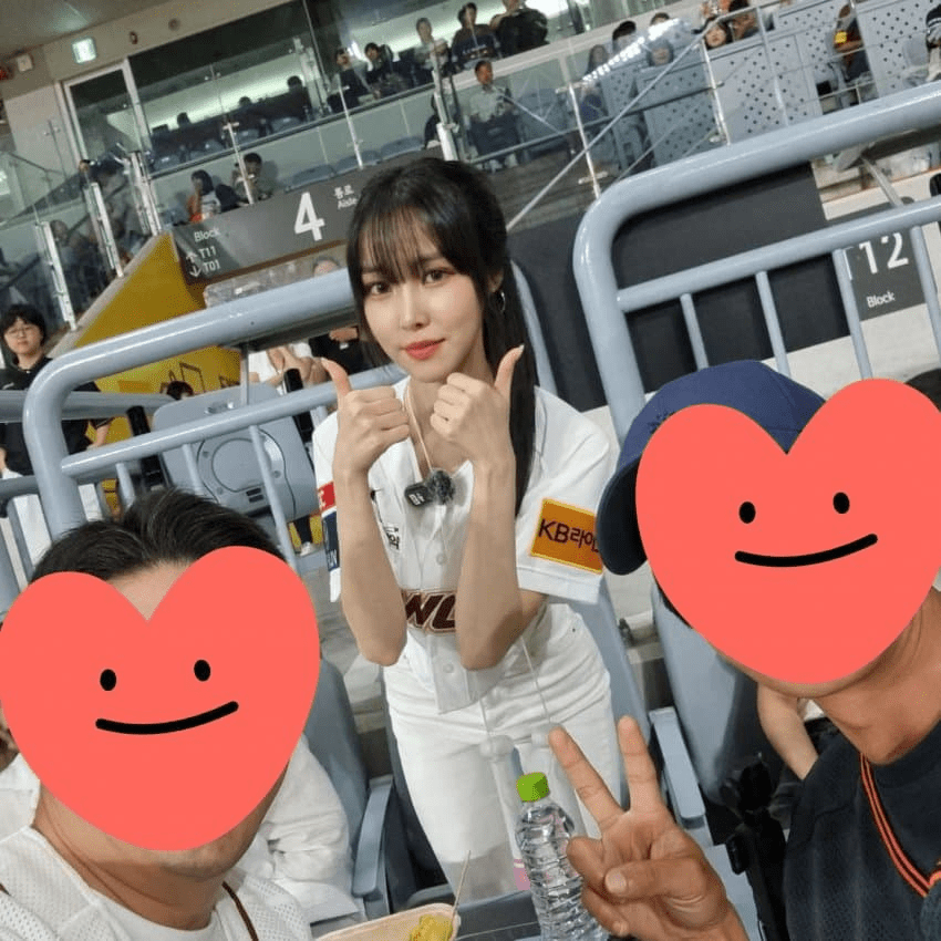 #更新 240711 Yuju Kiwoom 開球, IG 限動/ 240713 Yuju IG 貼文、限動更新 - GFRIEND板 | Dcard