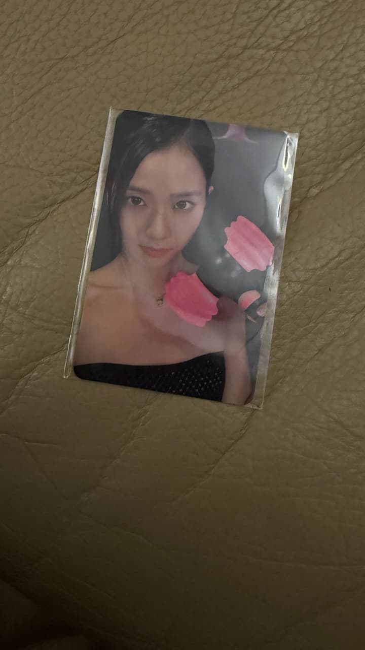 #詢問 手燈卡 jisoo換rosé - BLACKPINK板 | Dcard