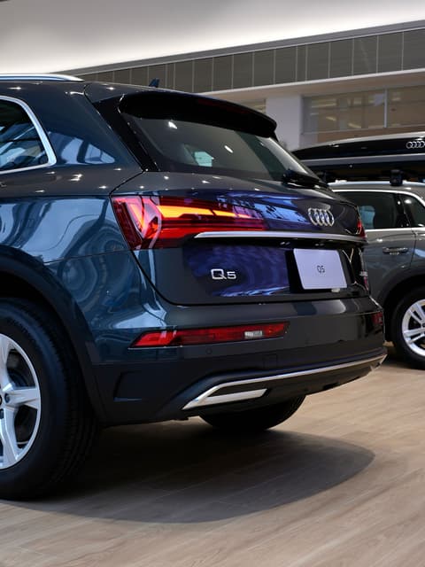 Audi Q5 40 TFSI quattro 金屬曼哈頓灰 Manhattan Grey - 汽車板 | Dcard