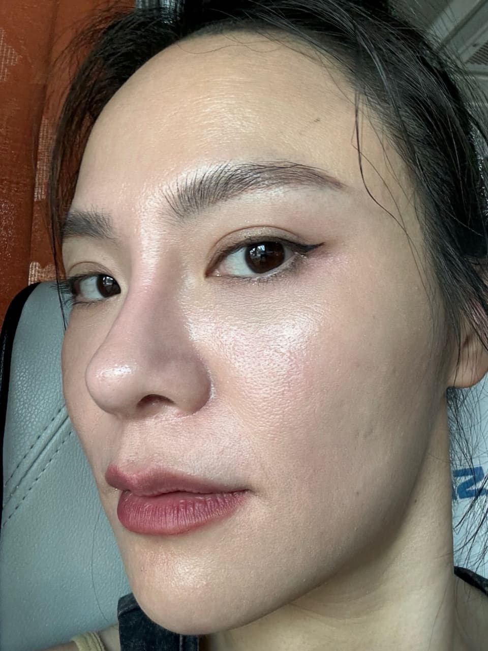 #分享 泰國彩妝實測分享（KMA、4U2、MEILINDA、Mistine、Srichant） - 美妝板 | Dcard