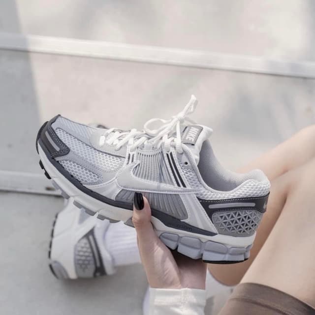 #發問 Nike Zoom Vomero 5 尺寸詢問 - 球鞋板 | Dcard