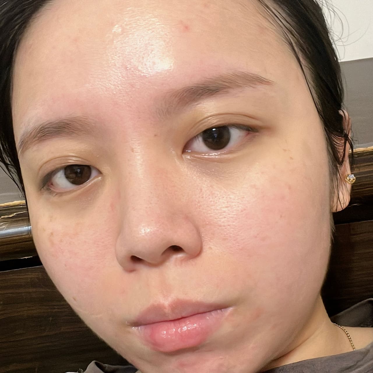 用擦的皮秒？！敏弱肌也能放心用的酸類保養｜Ft. Jealousness 婕洛妮絲 - 酪梨媽 (@lin.00) | Dcard