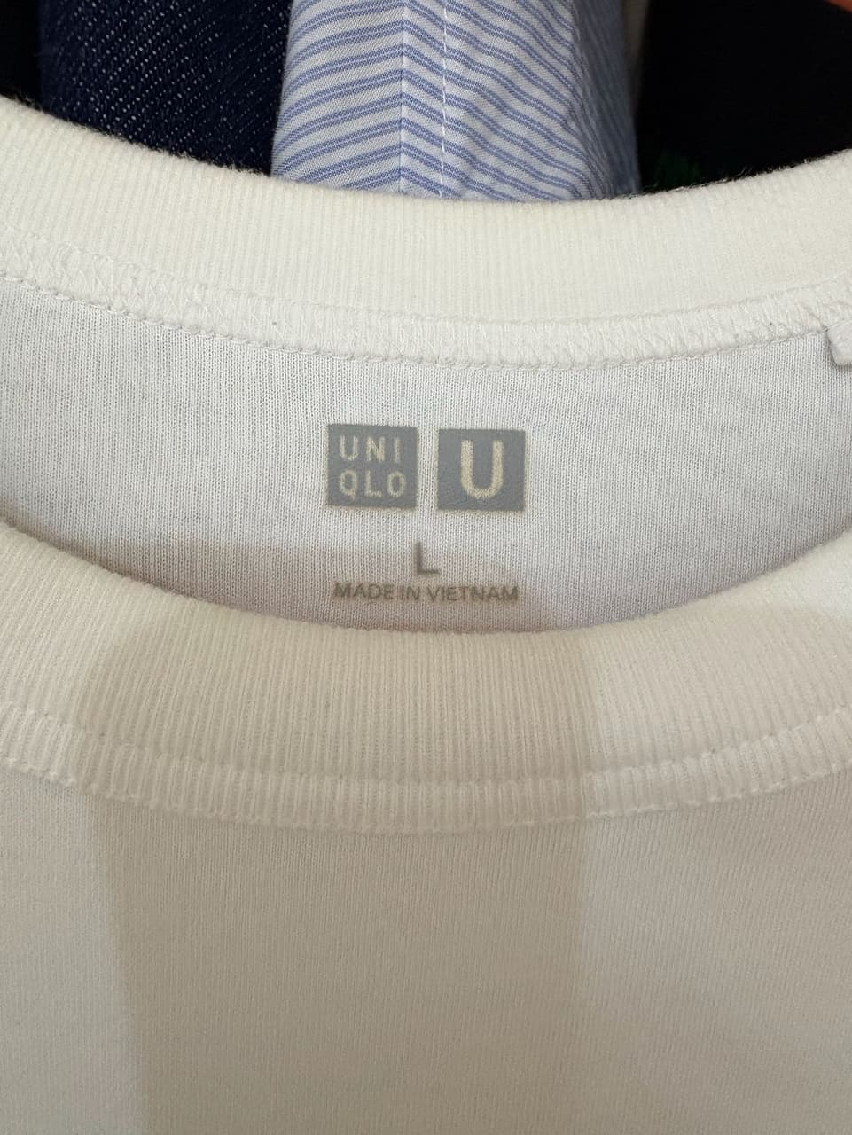 #我要賣 出清 上衣褲子裙子 Miere q GU UQ Mercci22 roshop Seoul mate - 二手交易板 | Dcard