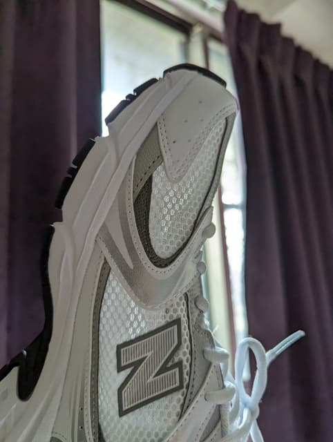 #分享 意料之外好穿的老爹鞋 New Balance 530 - 穿搭板 | Dcard