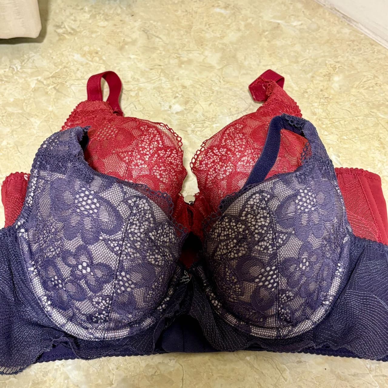 小胸集中內衣推薦-2 - 貓貓 (@samularia) | Dcard