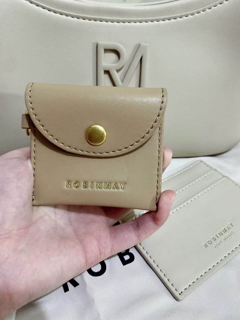 RM經典Ella款💕 嘉年華斜肩包分享 - 女孩板 | Dcard