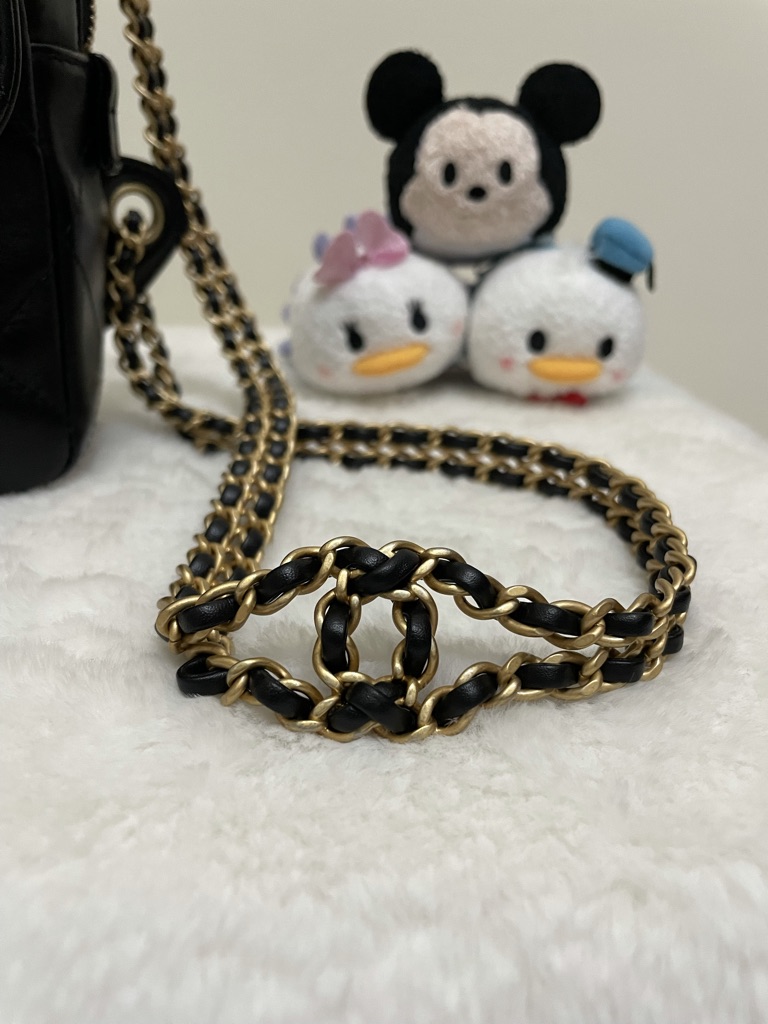 #開箱 CHANEL 23P ado後背包 / 東京13間CHANEL探店心得 - 精品板 | Dcard