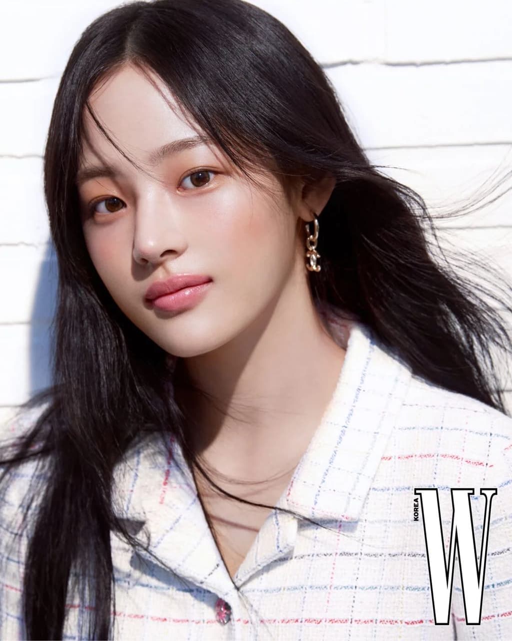 #分享 Minji W Korea+ 特刊封面！ - NewJeans(NJZ)板 | Dcard