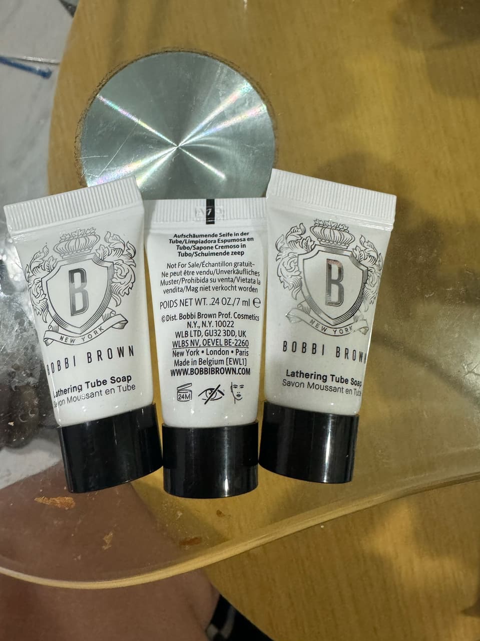 #我要賣 #我要賣 植村秀 three RMK bobbi brown 小樣&試用包 - 二手交易板 | Dcard