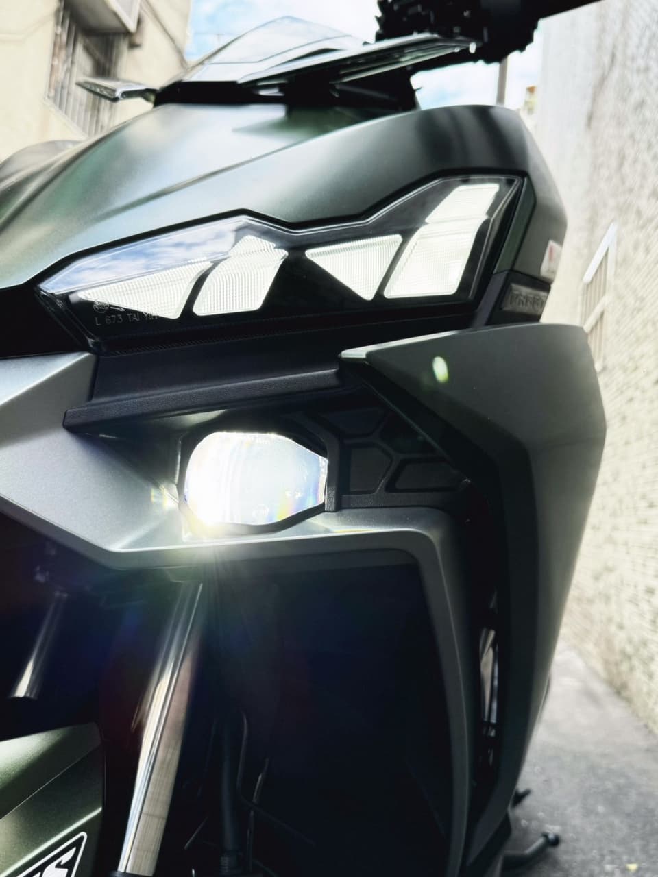 #車輛分享 攻頂啦 升級DRG開箱 - 機車板 | Dcard