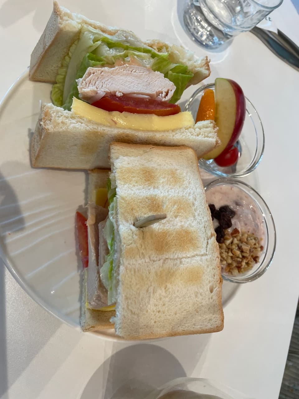 REC Coffee 日本福岡隱身在台中大樓裡 #人生自由式 - 美食板 | Dcard