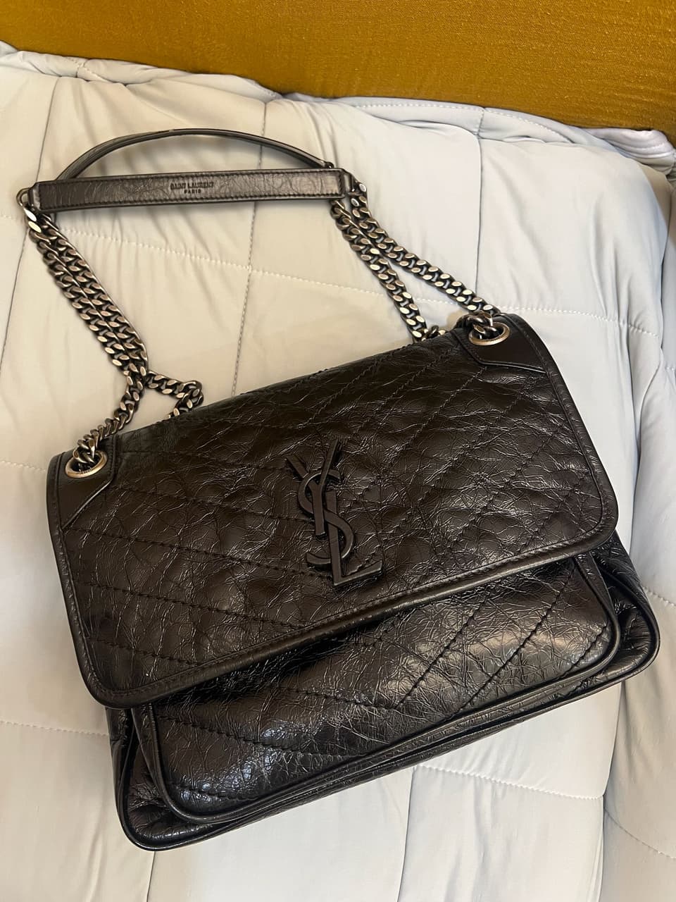 #我要賣 YSL niki 中號 黑色銀鍊 - 二手交易板 | Dcard