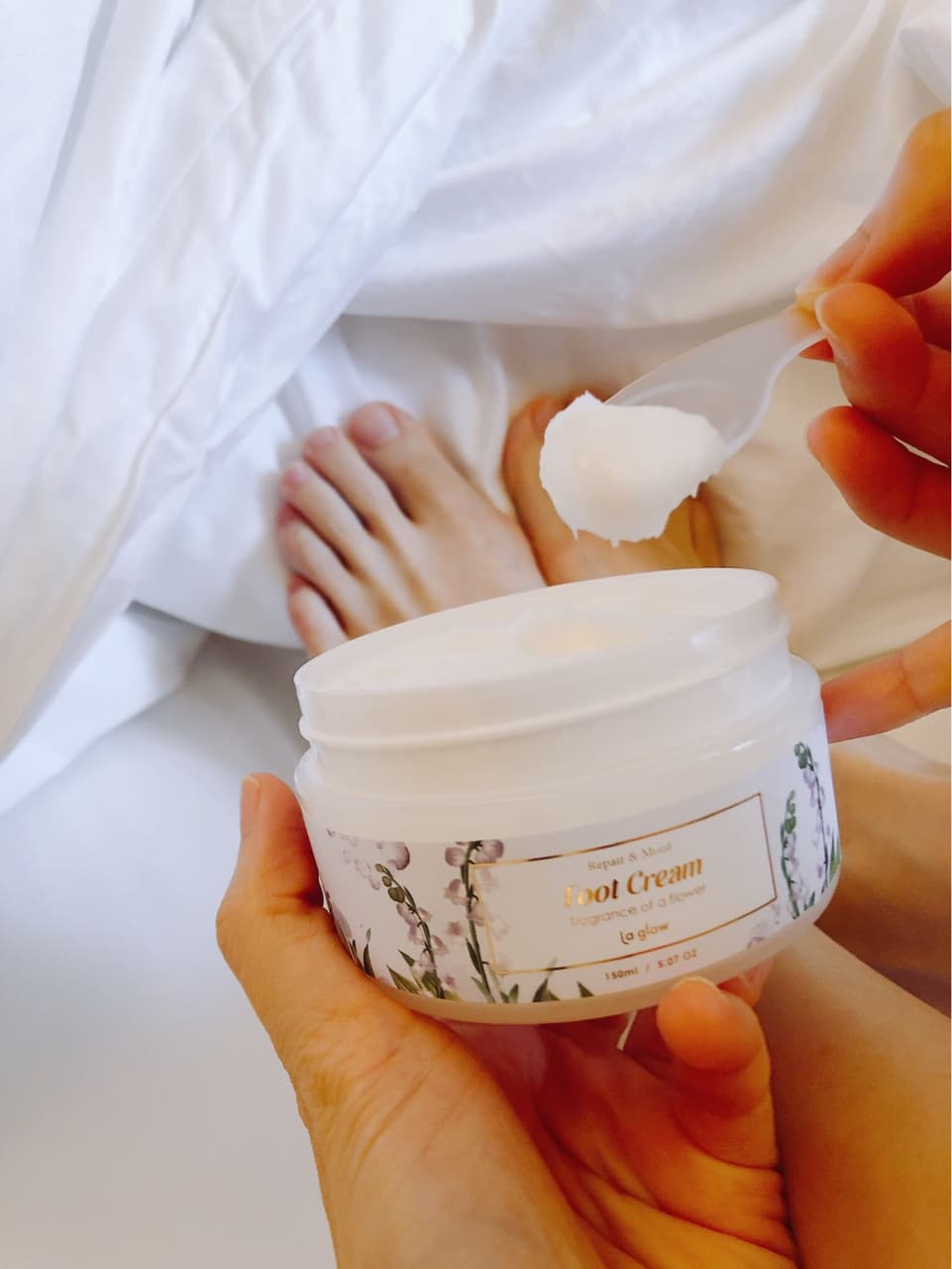 分享La glow 美足套組 深層修護嫩足霜+嫩足護理器 - 美妝板 | Dcard