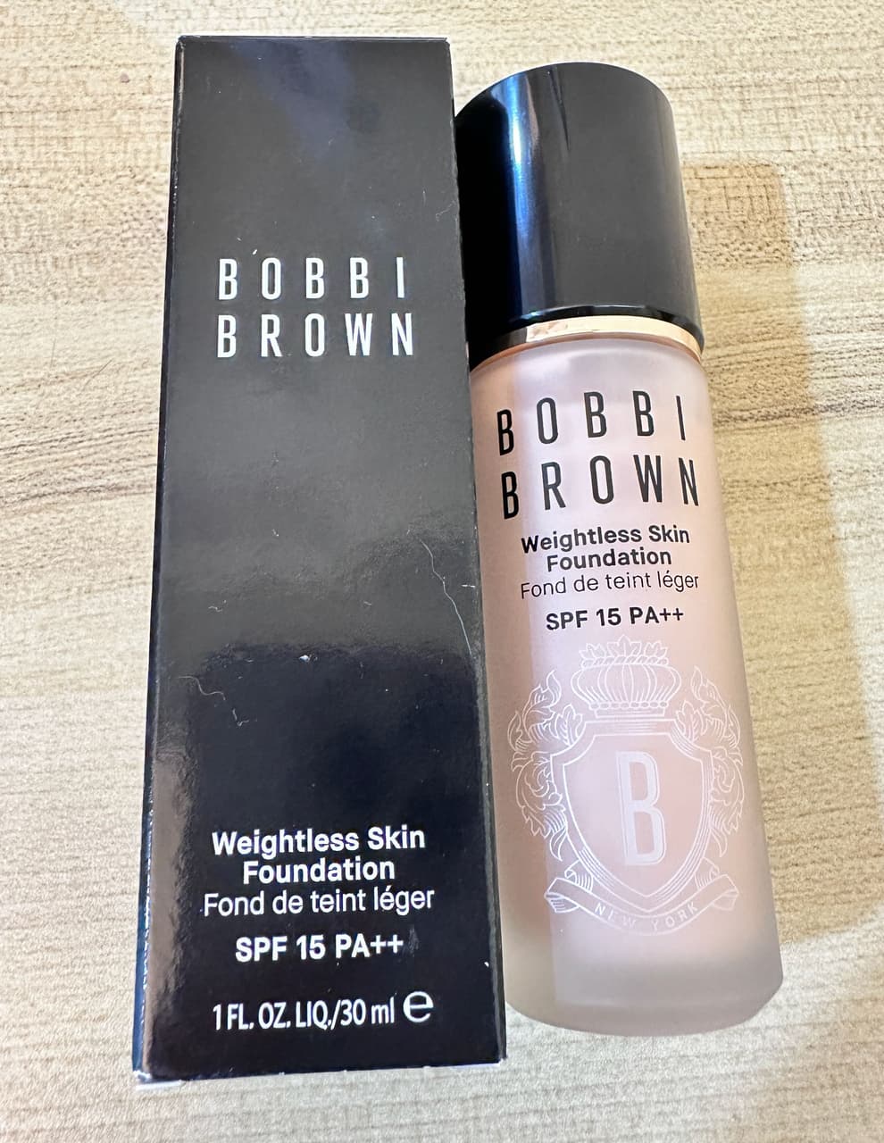 #我要賣 #我要賣 （全新）（餘粉底液）Bobbi Brown 維他命霜50 ml(已售出）+霧光持久粉底液30 ml - 二手交易板 | Dcard