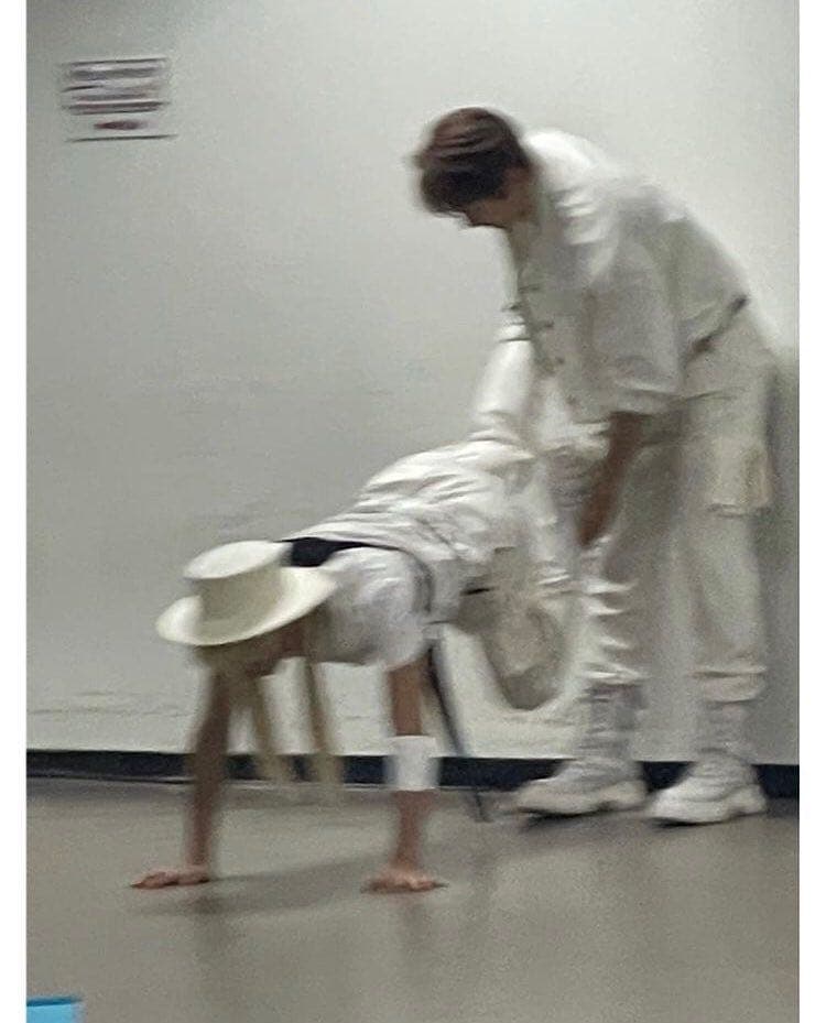 #分享 鉉辰 #hyunpic🎨 能不能看見你眼中的景色 - Stray Kids板 | Dcard