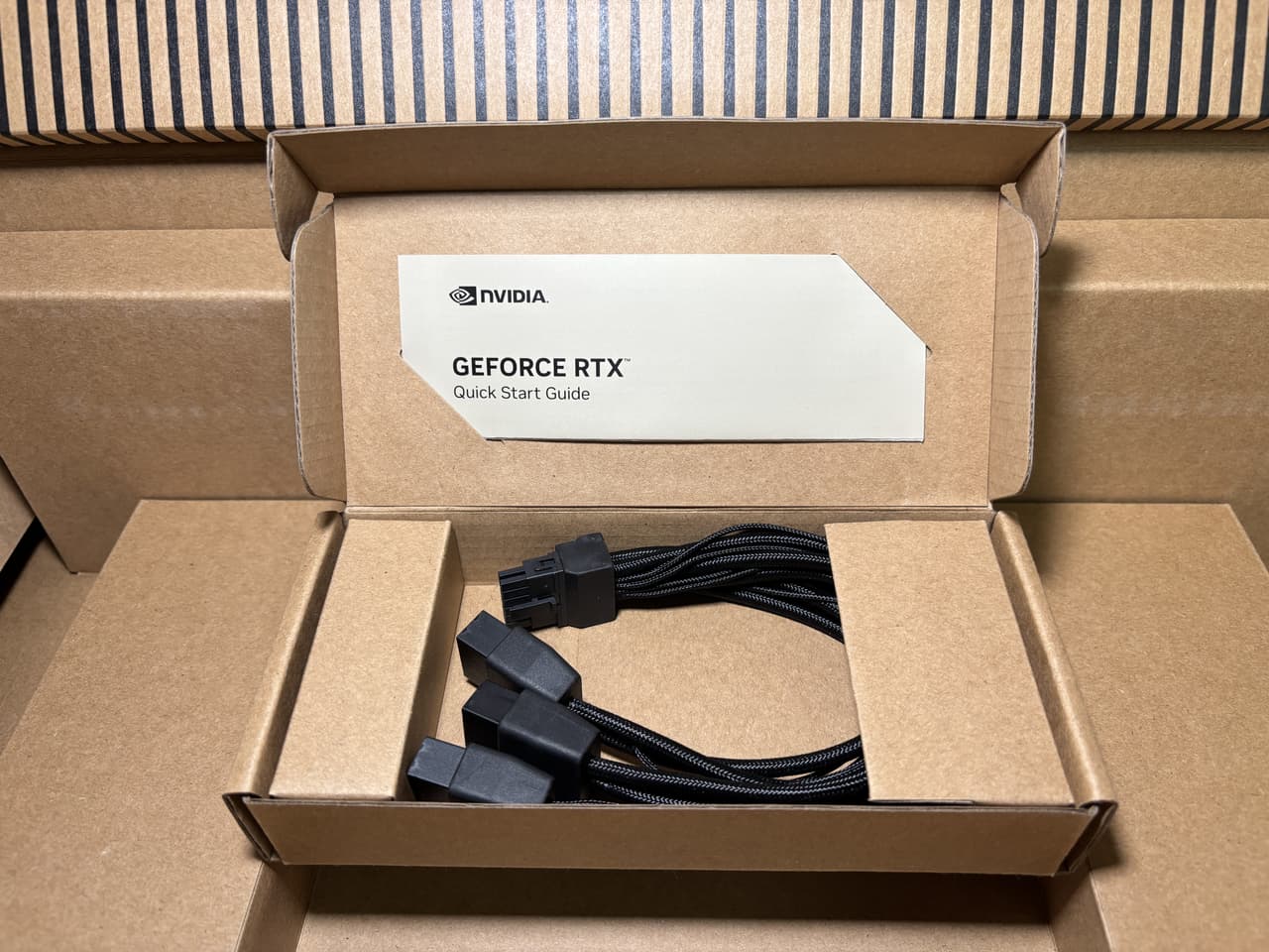 【開箱】「工業藝術品！小機殼不想錯過的愛卡～」NVIDIA GeForce RTX 5080 Founders Edition 創始版 - 3C板 | Dcard