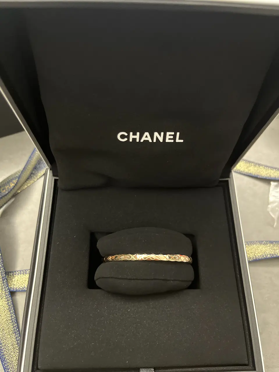 #開箱 分享香奈兒漂亮的山茶花項鍊跟coco crush手環😍😍 - 精品板 | Dcard