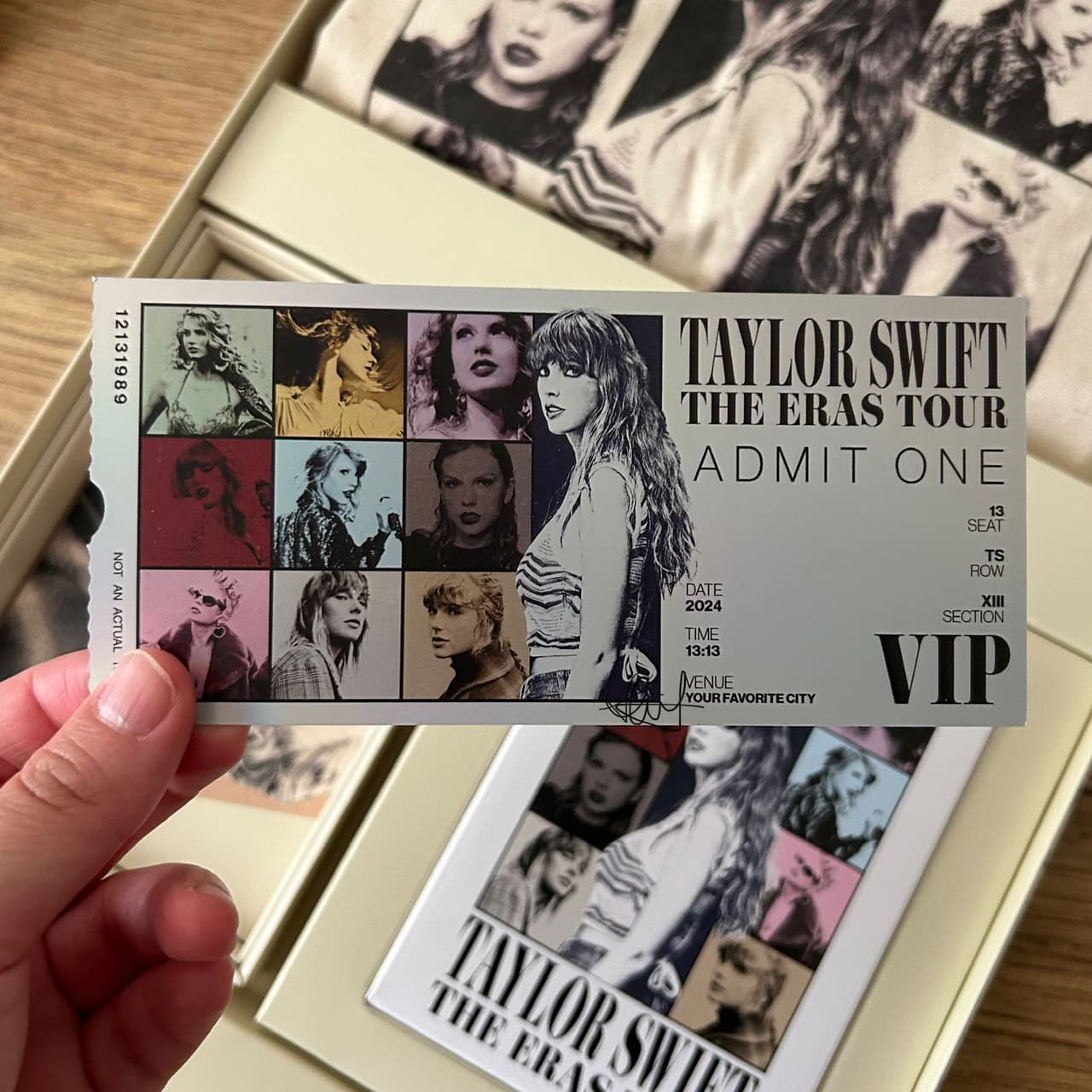 Taylor Swift Karma Is My Boyfriend VIP Package 開箱😍 - (*'ω'*) (@emcridemiili) | Dcard