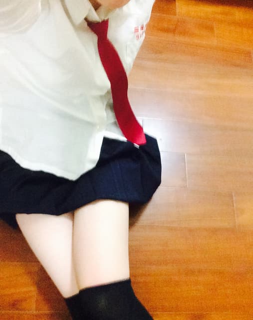 [圖]回憶&制服誘惑:-) - B113 留言 | Dcard