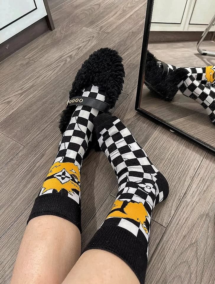 #開箱 LV ARCHIVES襪子套裝 - 精品板 | Dcard