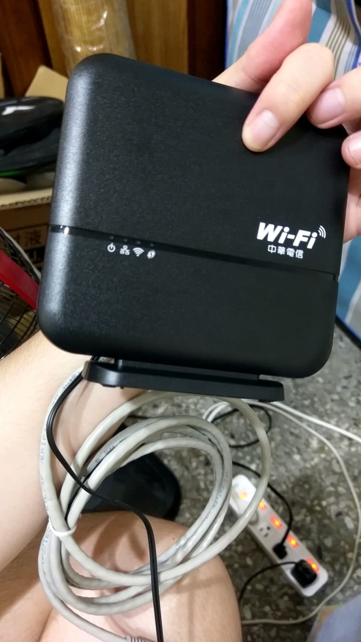 #問題 中華電信mesh Wi-Fi跟電力線網路橋接器的問題 - 3C板 | Dcard