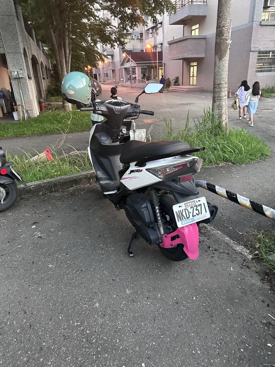 媽的臭JET猴 - 臺東大學板 | Dcard